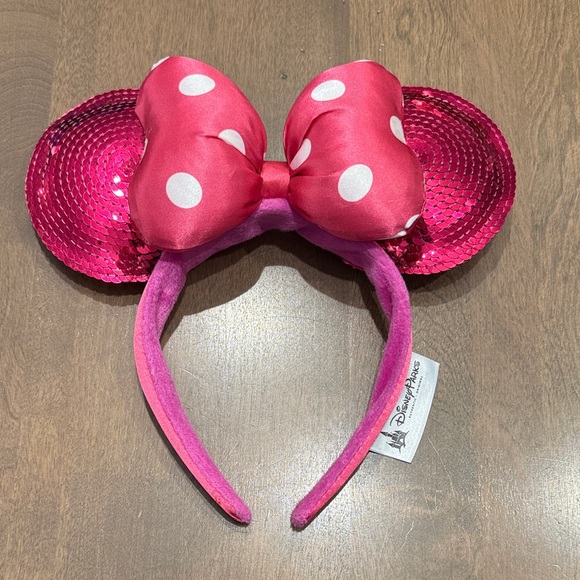 Disney | Accessories | Pink Sequin Minnie Mouse Ears Headband Walt ...